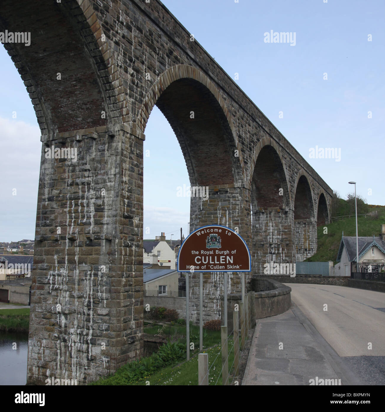 Cullen viaduct hi-res stock photography and images - Alamy