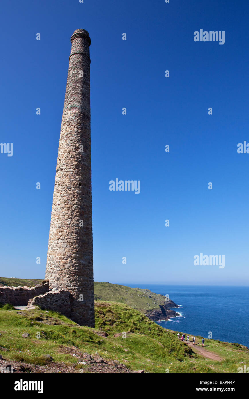 Tin mines botallack nr st hi-res stock photography and images - Alamy