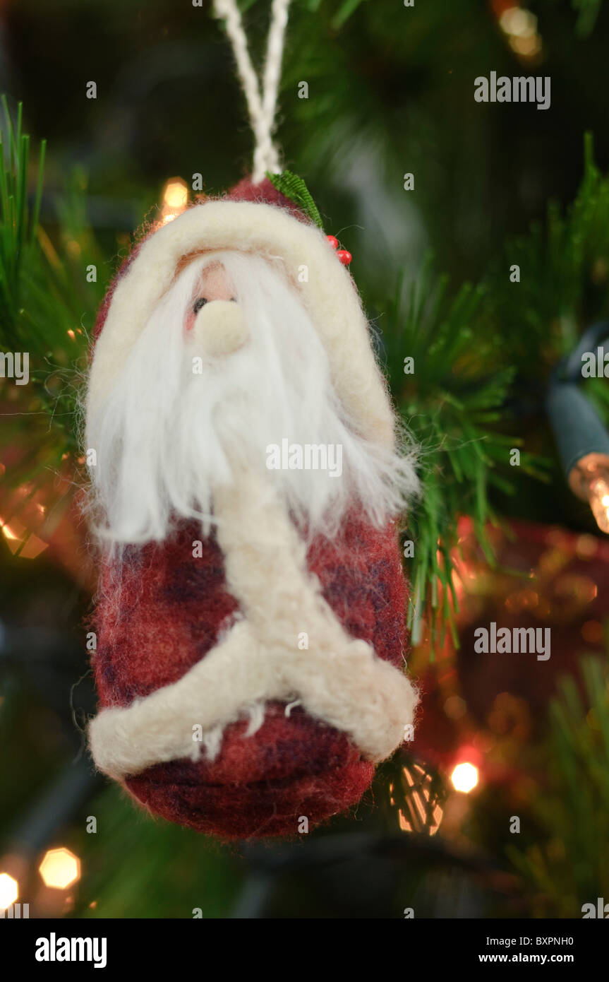 Father christmas santa claus santas st saint nicholas hi-res stock ...