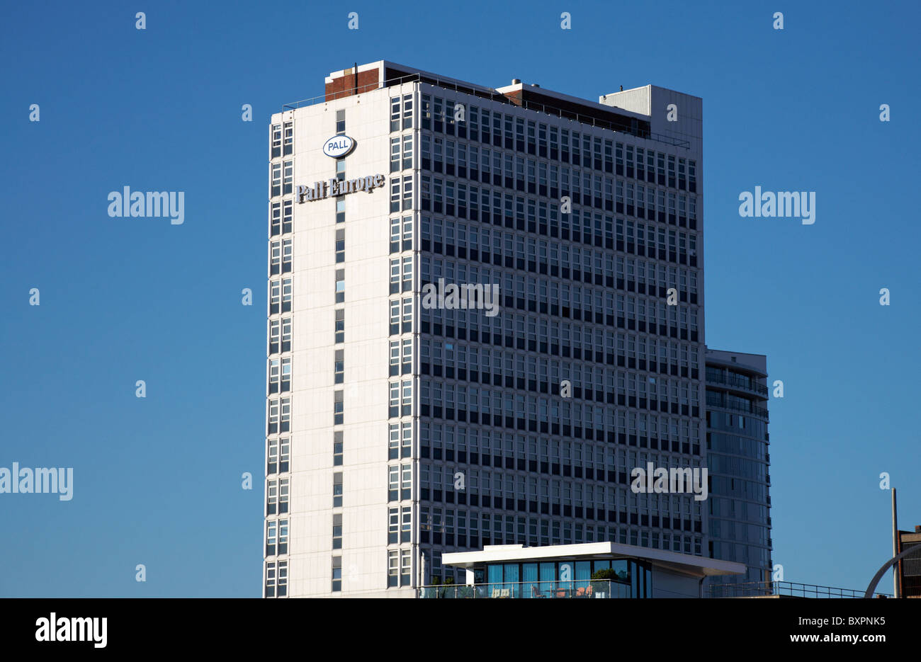 Pall Europe building in Portsmouth, Hampshire Stock Photo - Alamy