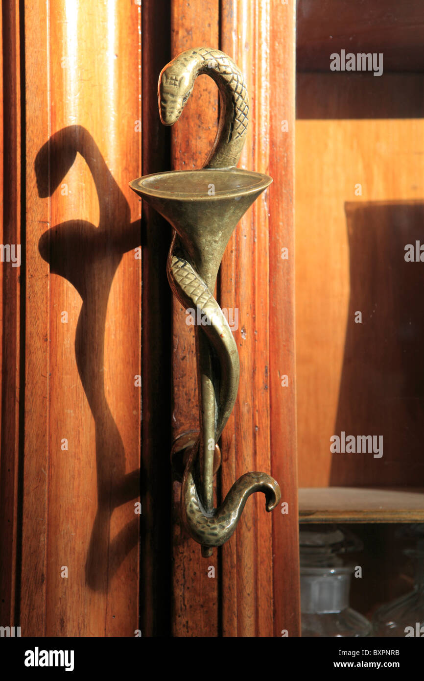 Serpent of epidaurus hi-res stock photography and images - Alamy