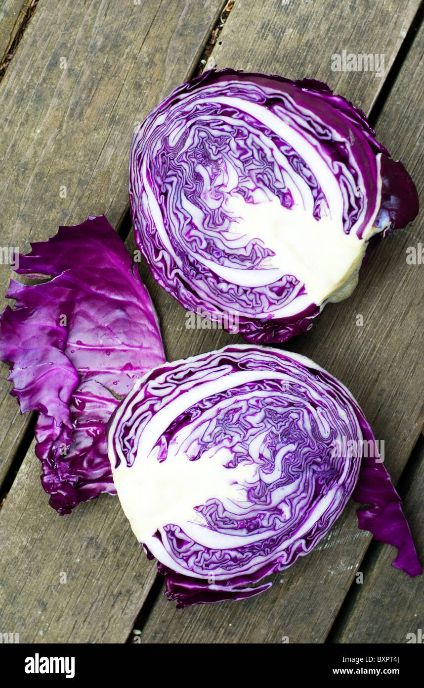 Purple cabbage cut in half Stock Photo - Alamy
