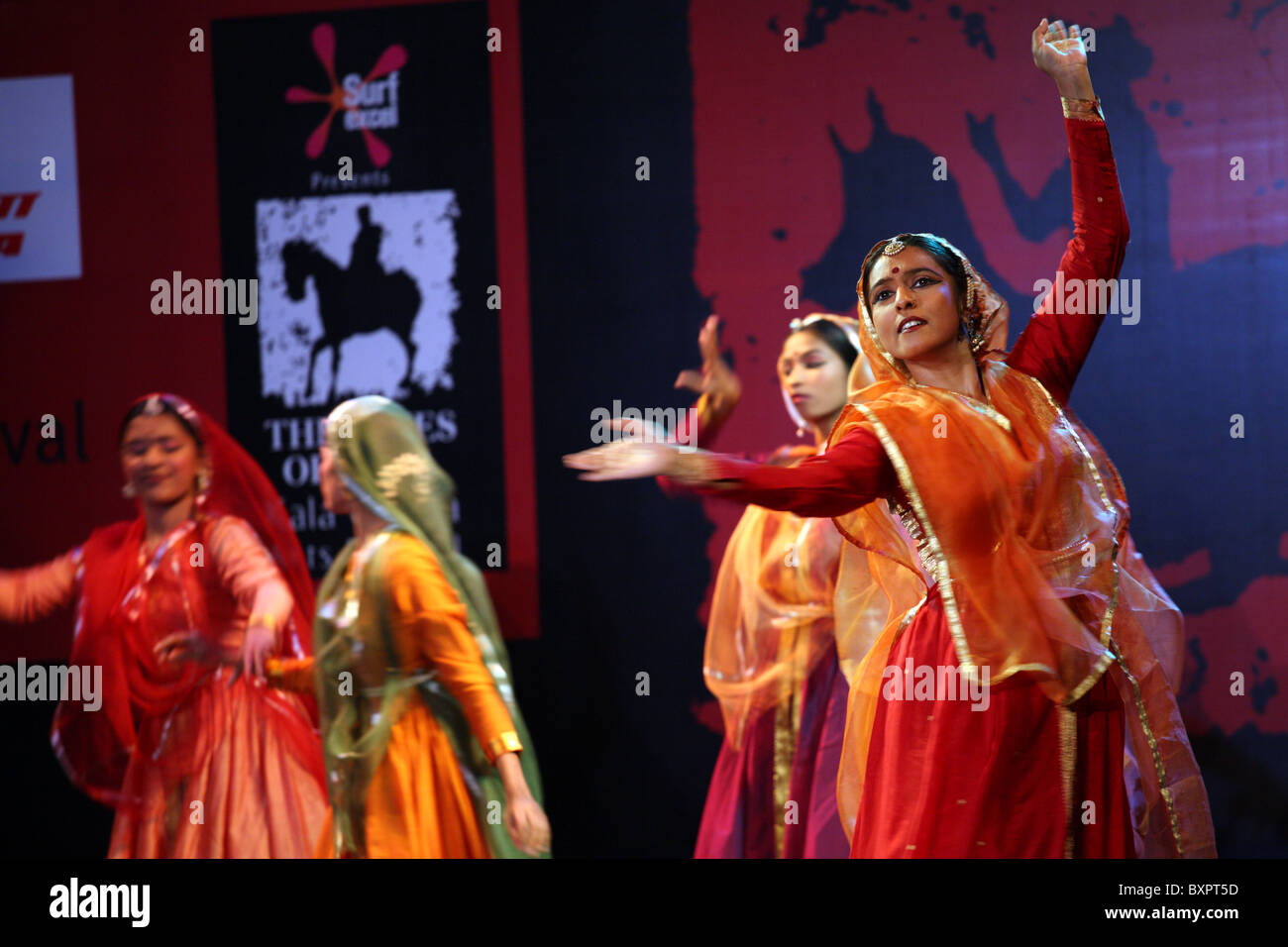 Kala ghoda dance hi-res stock photography and images - Alamy