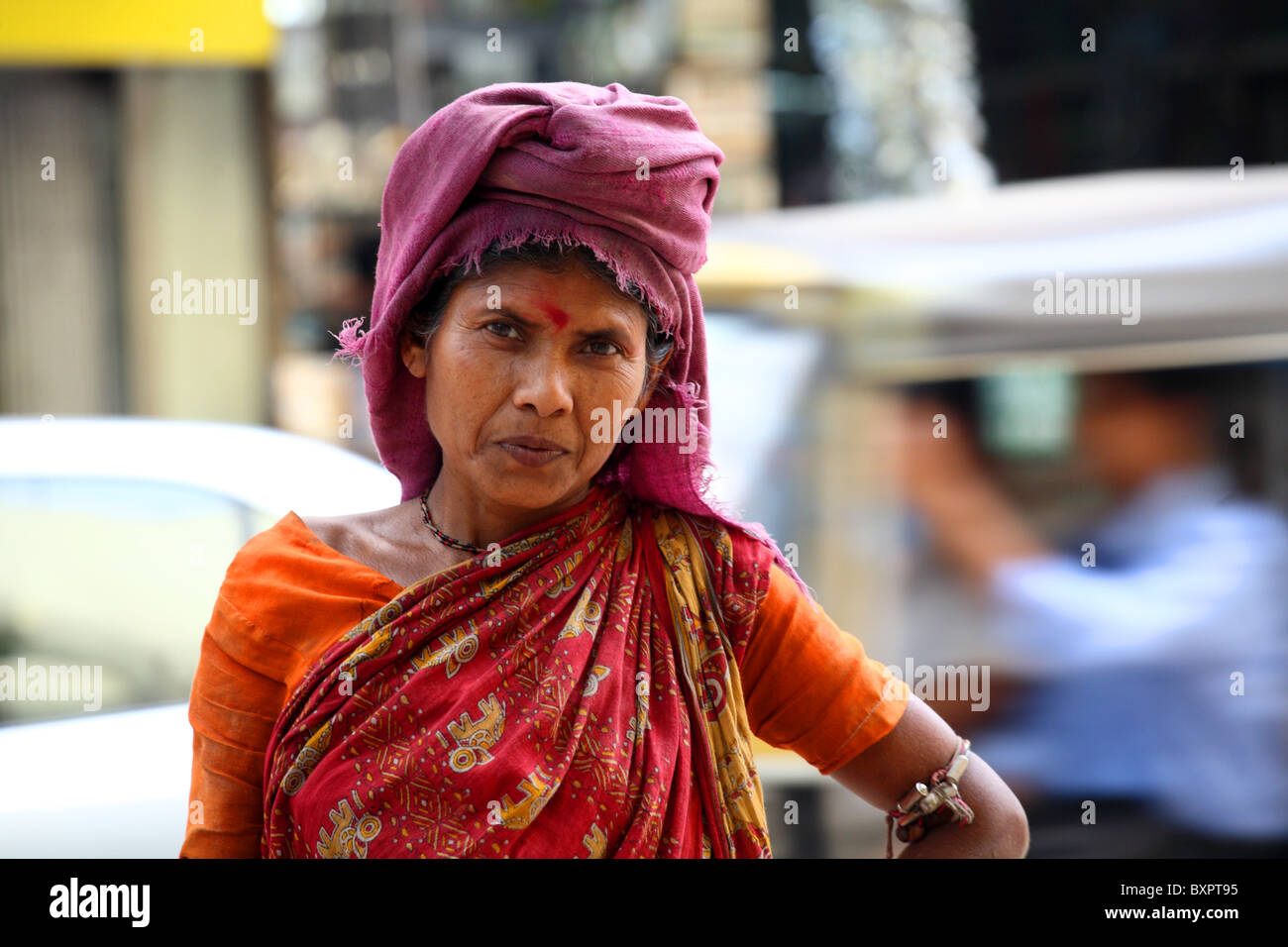Female labourer in street, Calcutta, India Stock Photo - Alamy