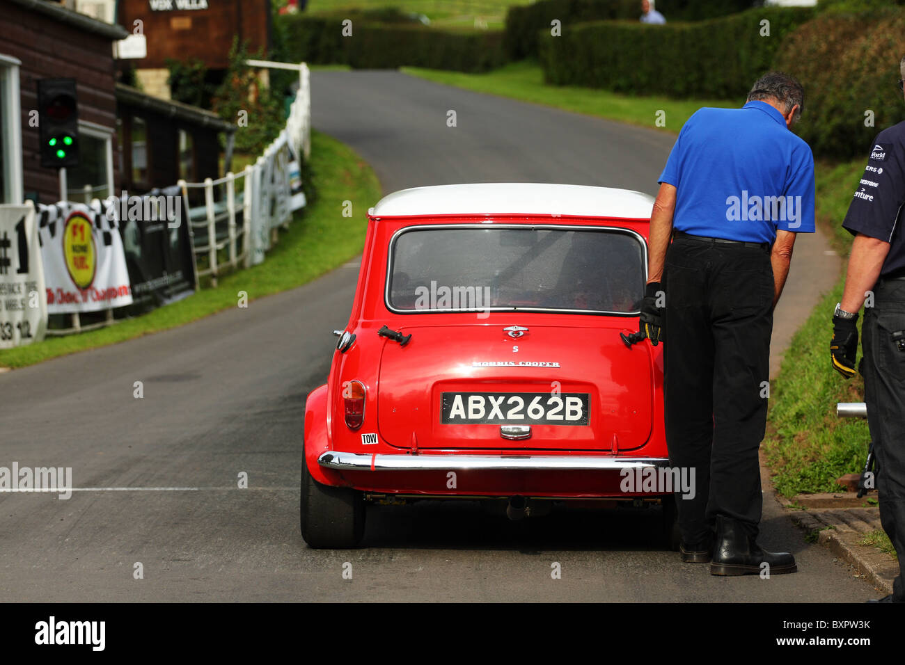 Classic mini cooper hi-res stock photography and images - Alamy