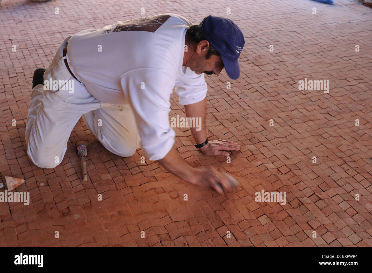 Cryptoporticus restoration of the Roman City of Complutum ALCALA DE ...