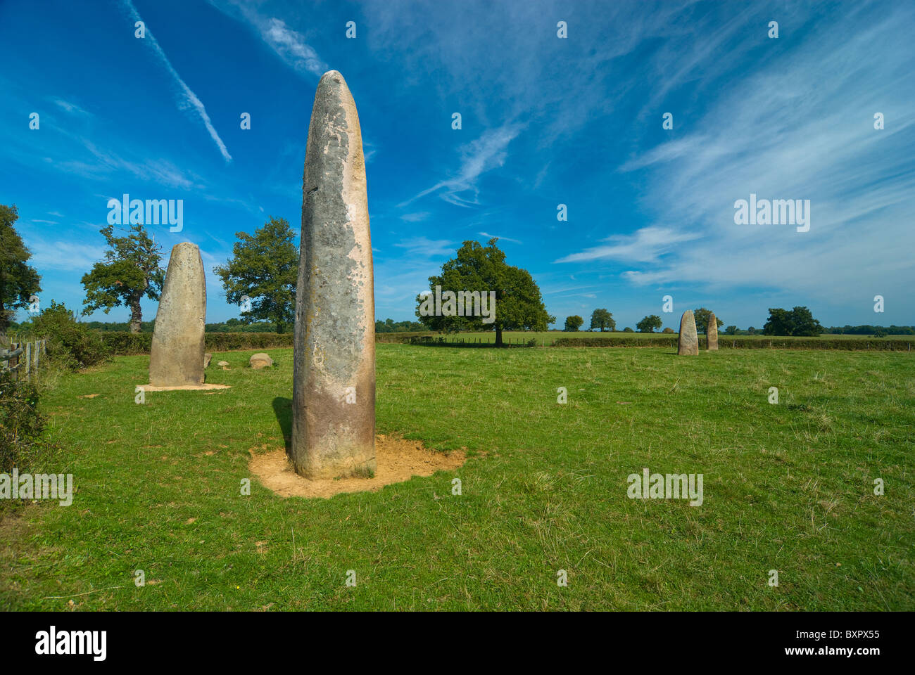 Stone age dolmen hi-res stock photography and images - Alamy