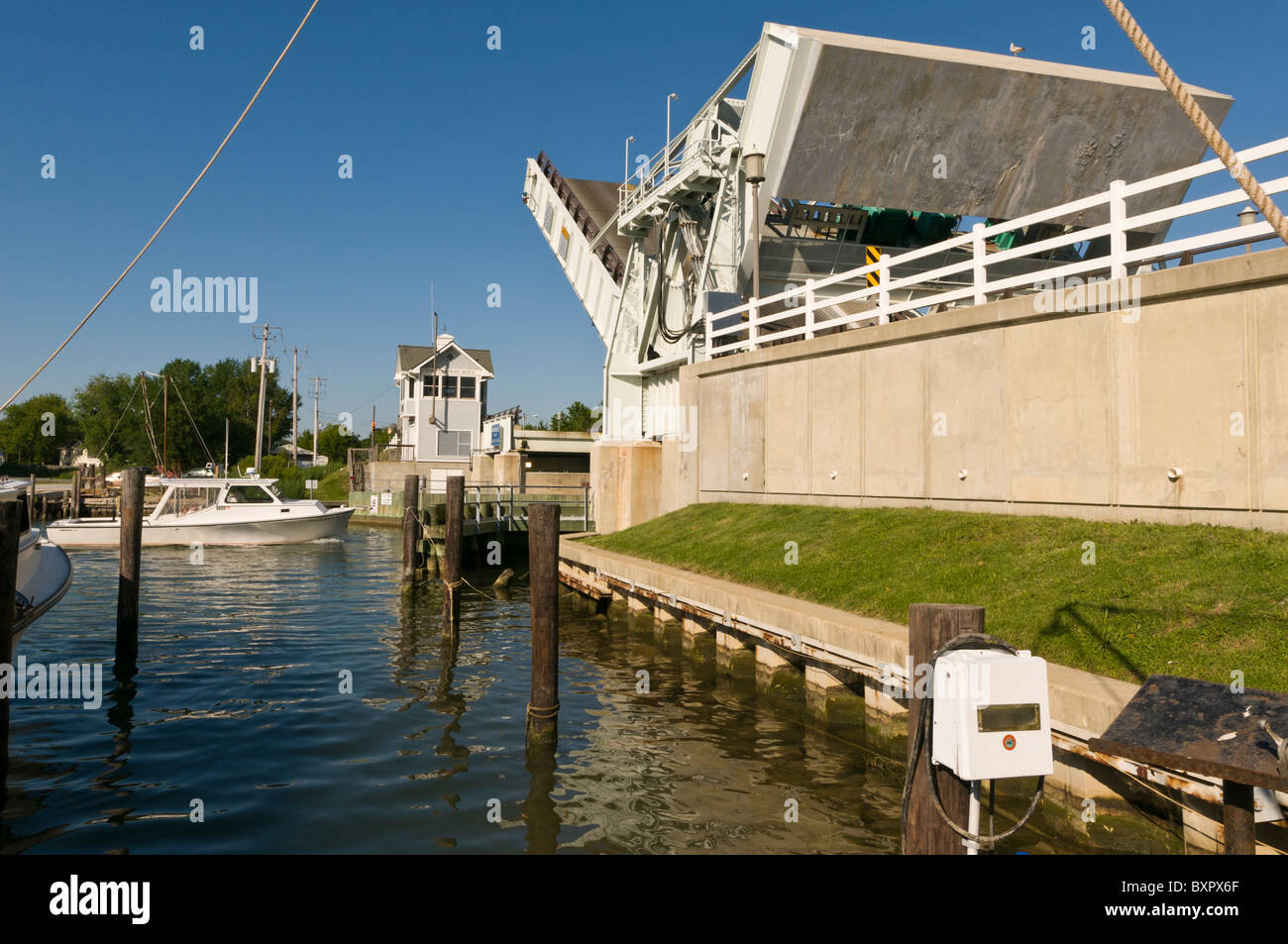 Knapps Narrows Drawbridge, the busiest drawbridge in the United States ...