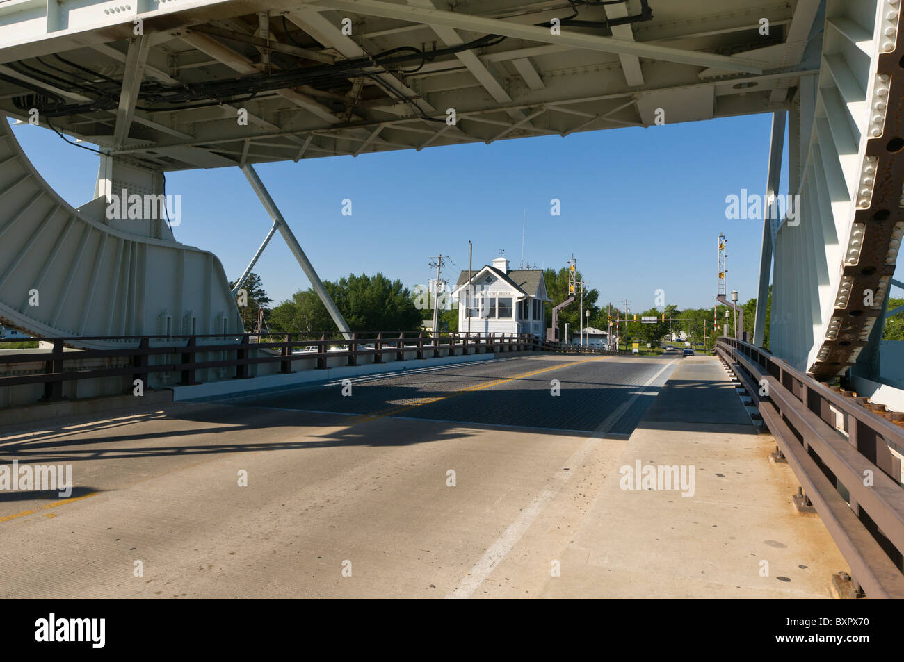 Knapps Narrows Drawbridge, the busiest drawbridge in the United States ...
