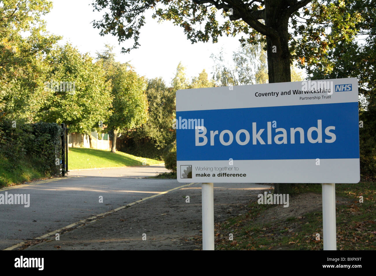 Brooklands hospital entrance at Moorend Ave. UK 2010 Stock Photo - Alamy