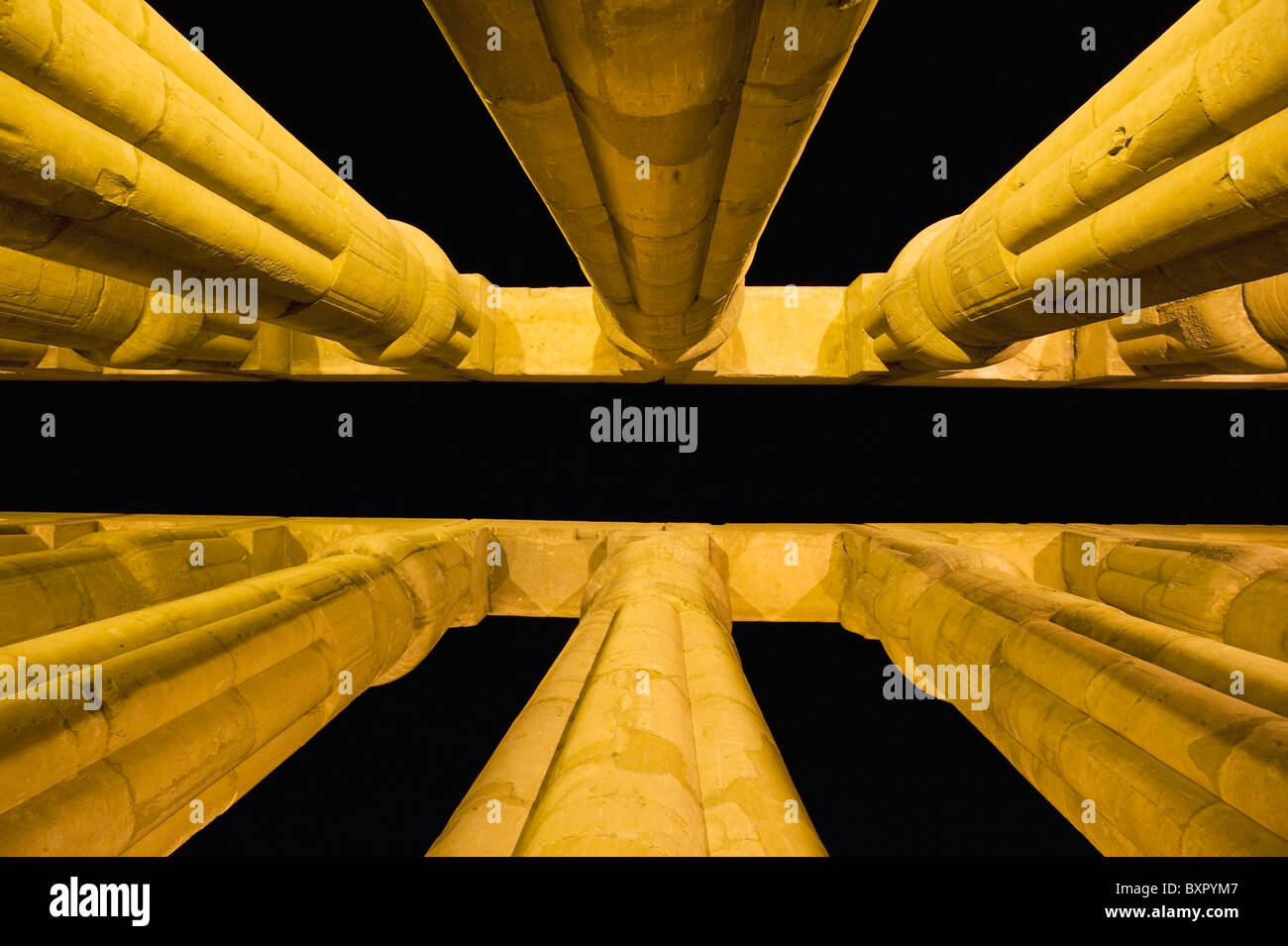 Papyrus-Bundle Columns In Courtyard Of Amenophis Iii Stock Photo - Alamy