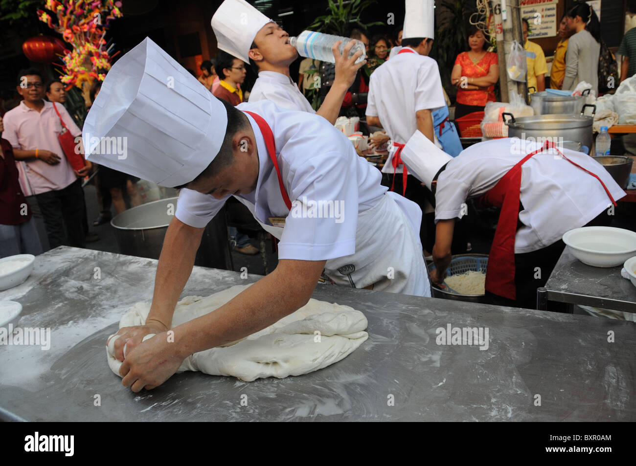 Asian Coocking High Resolution Stock Photography and Images - Alamy