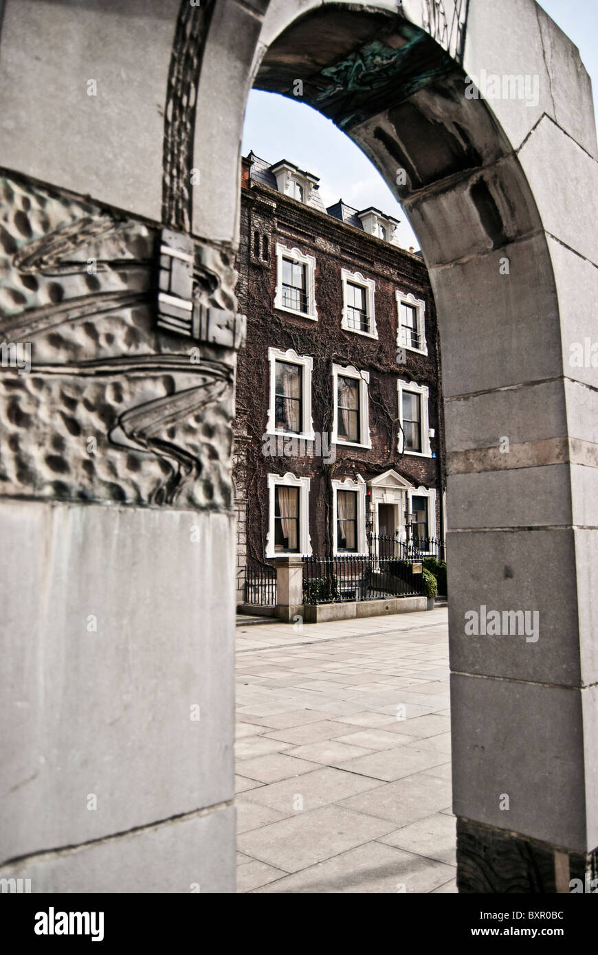 Georgian-style building in Merrion Square, Dublin, Ireland Stock Photo ...