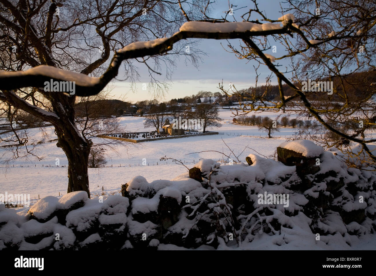 St mary magdalene's church winter hi-res stock photography and images ...