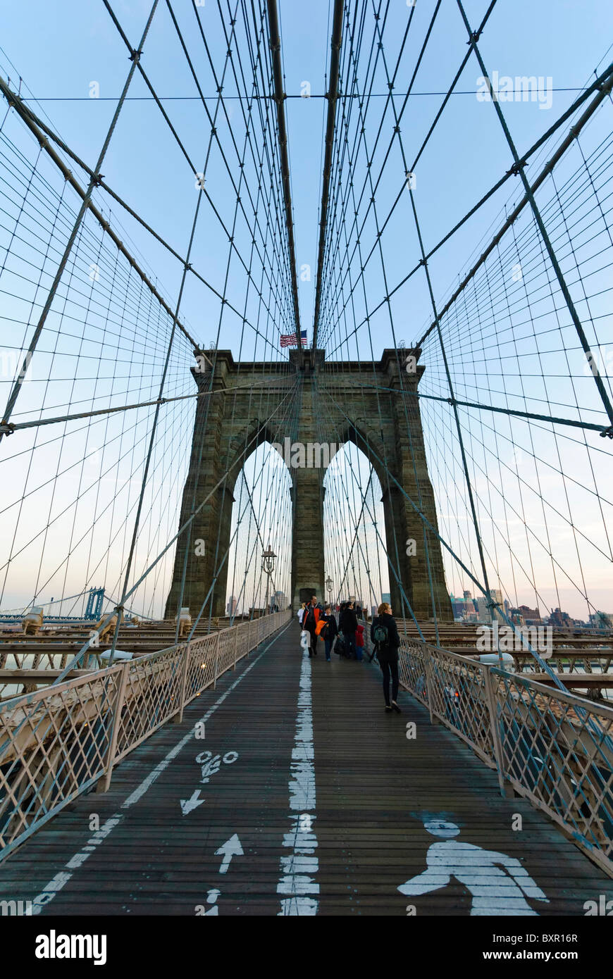 Gotham bridge hi-res stock photography and images - Alamy