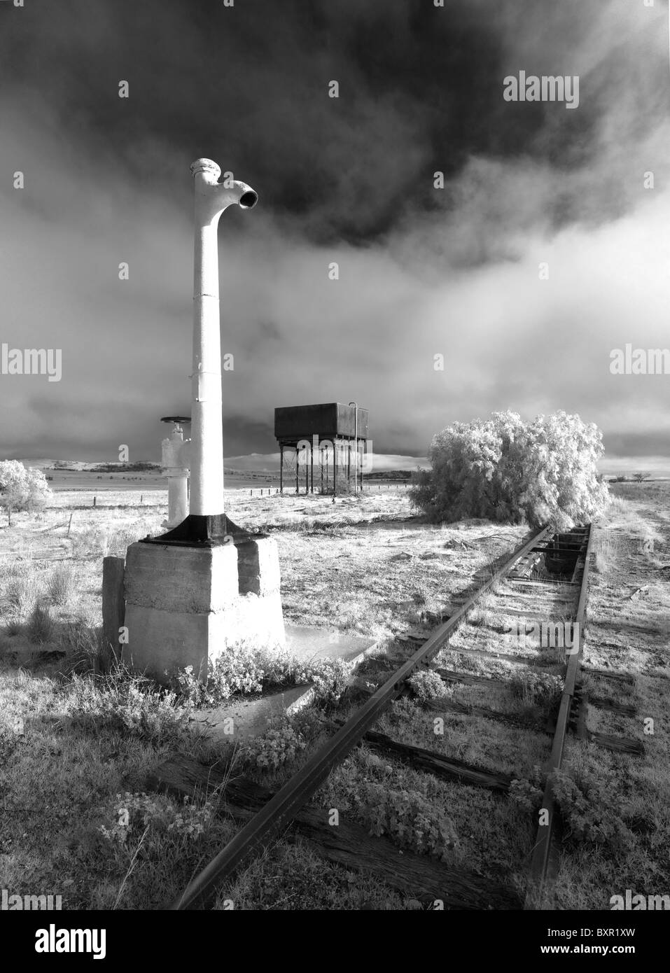 Disused old world Station line, Eurelia South Australia Stock Photo - Alamy