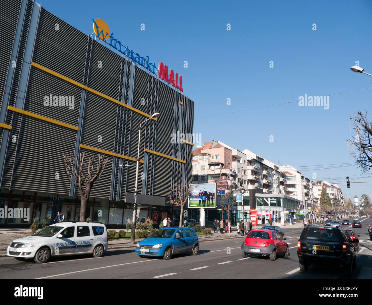 Ramnicu Valcea high street in Romania Stock Photo - Alamy