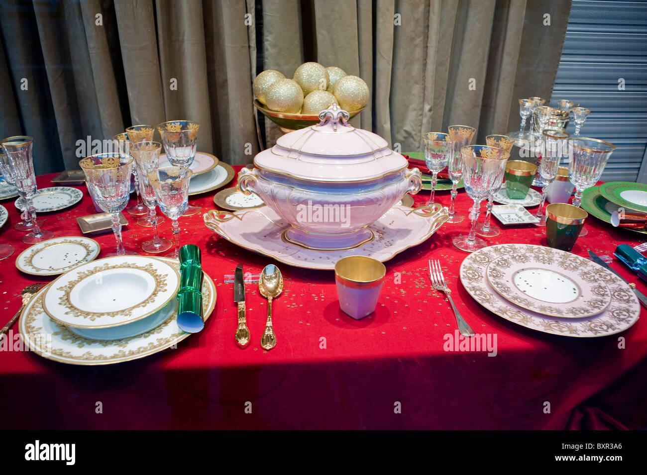 Paris, France, Shopping, French Ceramic Housewares, Haviland, Inside ...