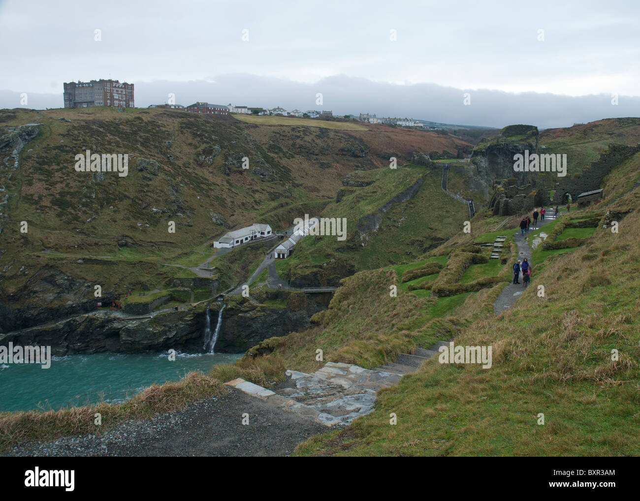 Tintagel castle winter hi-res stock photography and images - Alamy