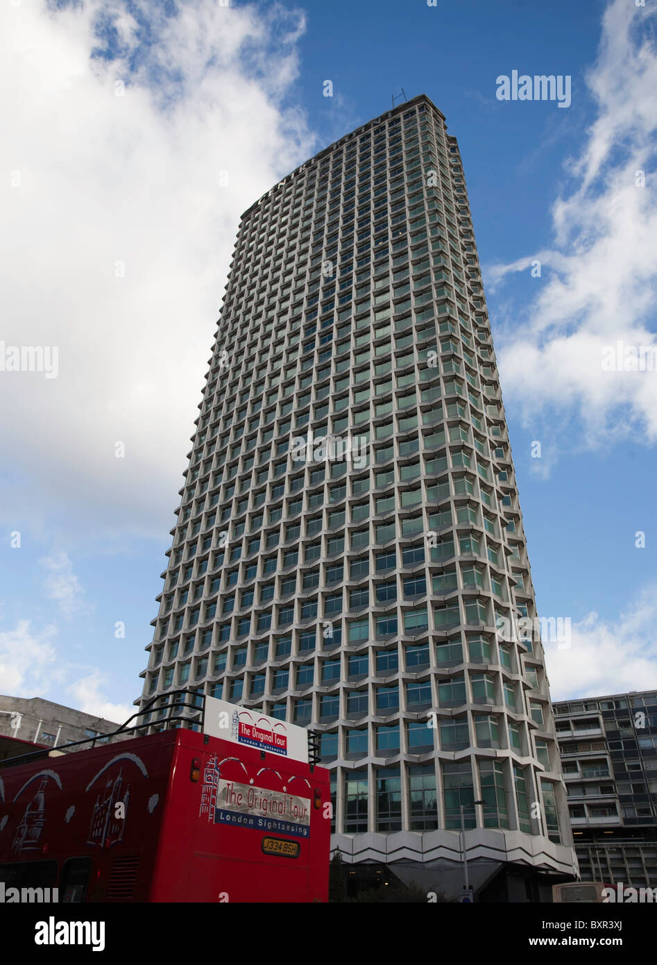 Centre point london hi-res stock photography and images - Alamy