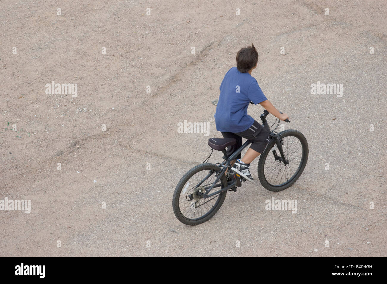 A boy riding his mountain bike Stock Photo - Alamy