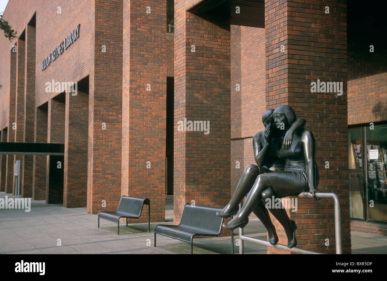 Milton keynes library hi-res stock photography and images - Alamy