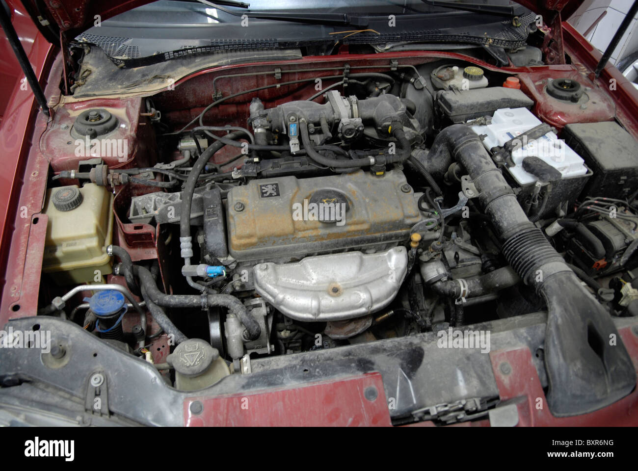 Old rusted engine hi-res stock photography and images - Alamy