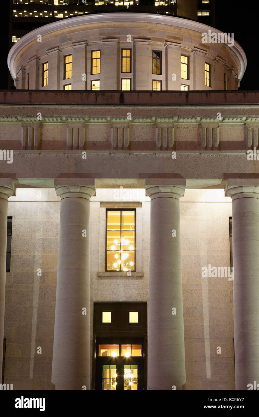 Columbus, Ohio - entrance to State Capitol Building Stock Photo - Alamy