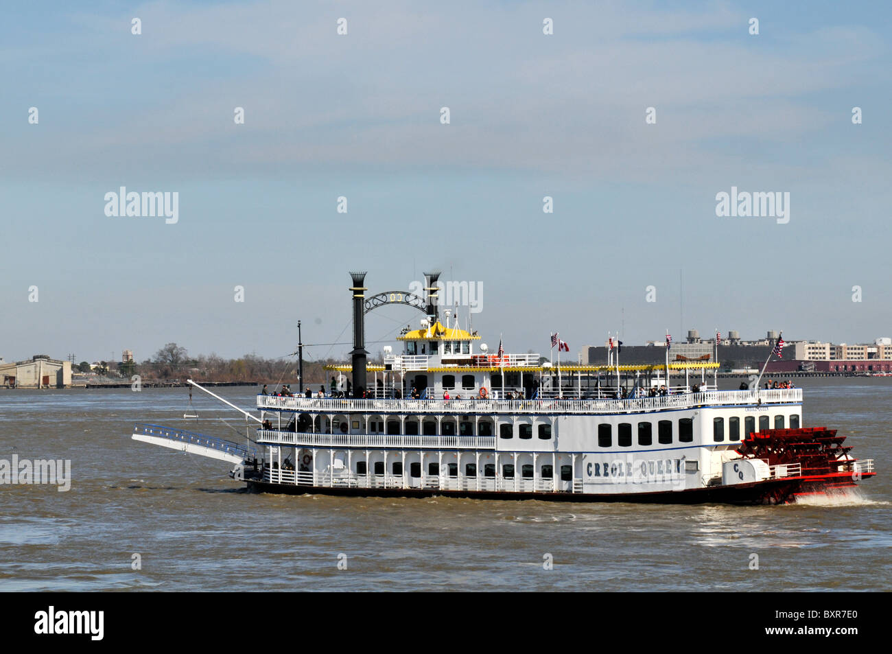 Mississippi paddle wheeler hi-res stock photography and images - Alamy