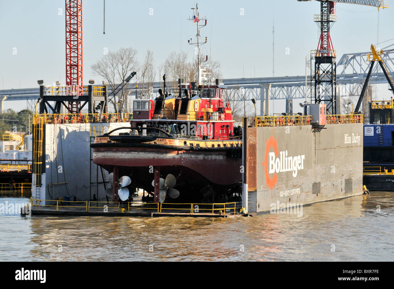 Tugboat dock hi-res stock photography and images - Alamy