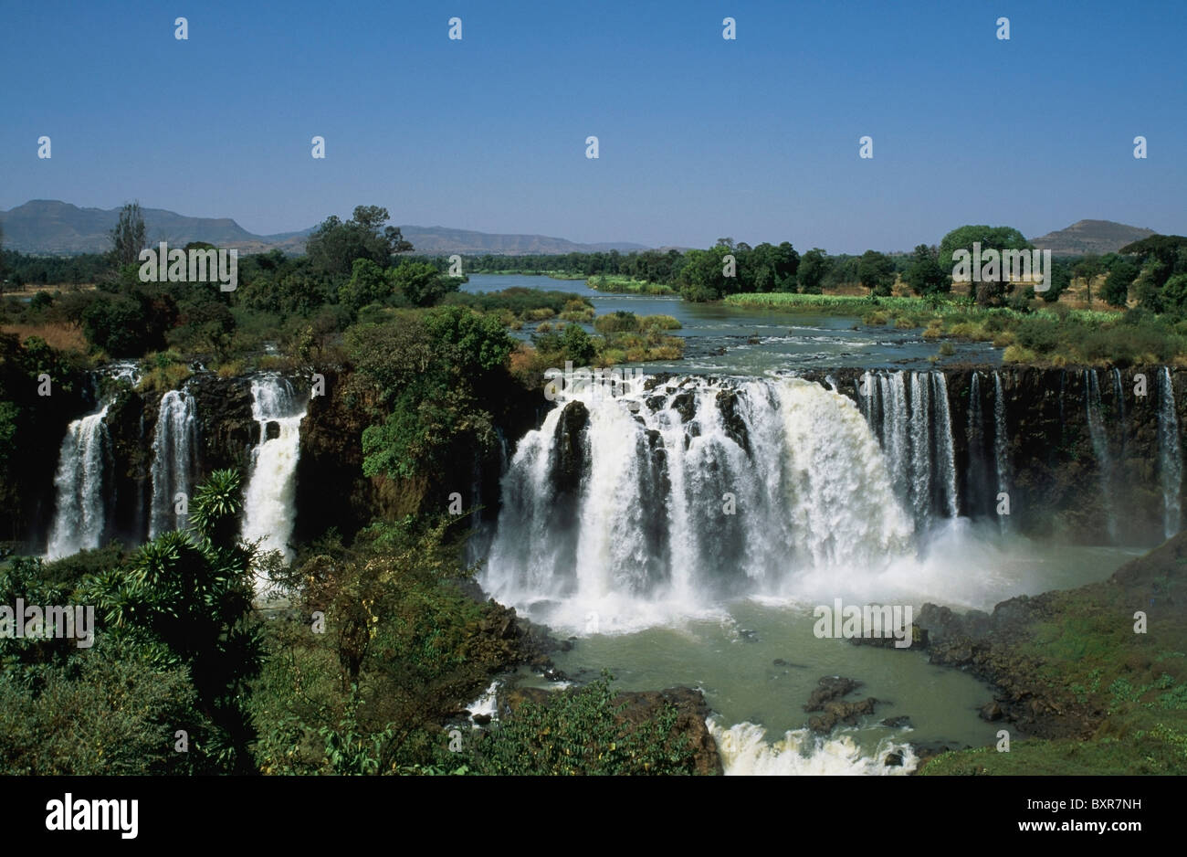 African waterfalls hi-res stock photography and images - Alamy