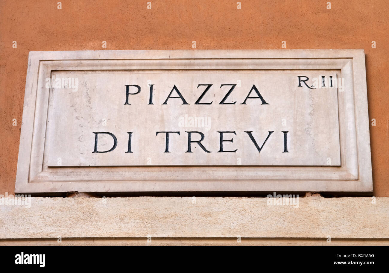 Piazza de trevi sign in Rome, Italy Stock Photo - Alamy