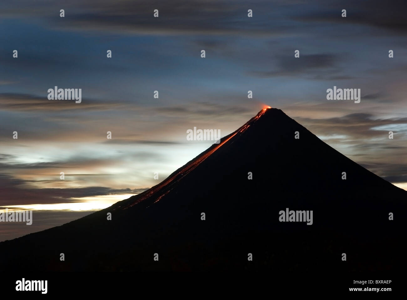 Arenal volcano at dawn in Costa Rica Stock Photo - Alamy