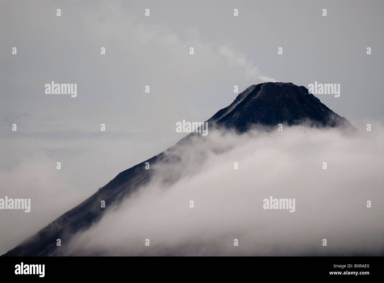 Arenal volcano at dawn in Costa Rica Stock Photo - Alamy