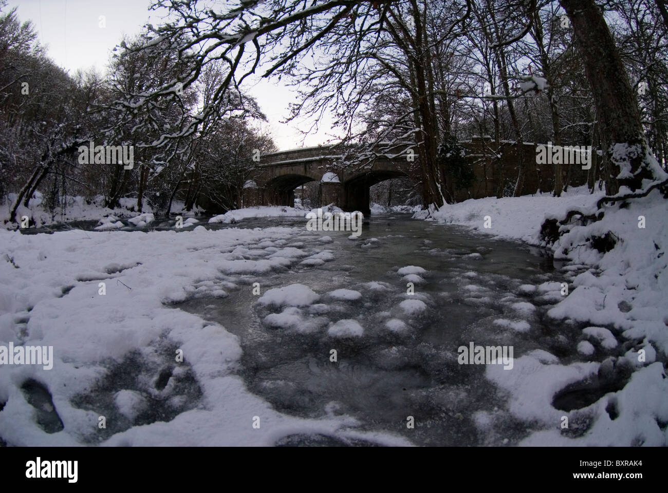 Steps Bridge, River Teign, South Devon. The River Teign is frozen over ...
