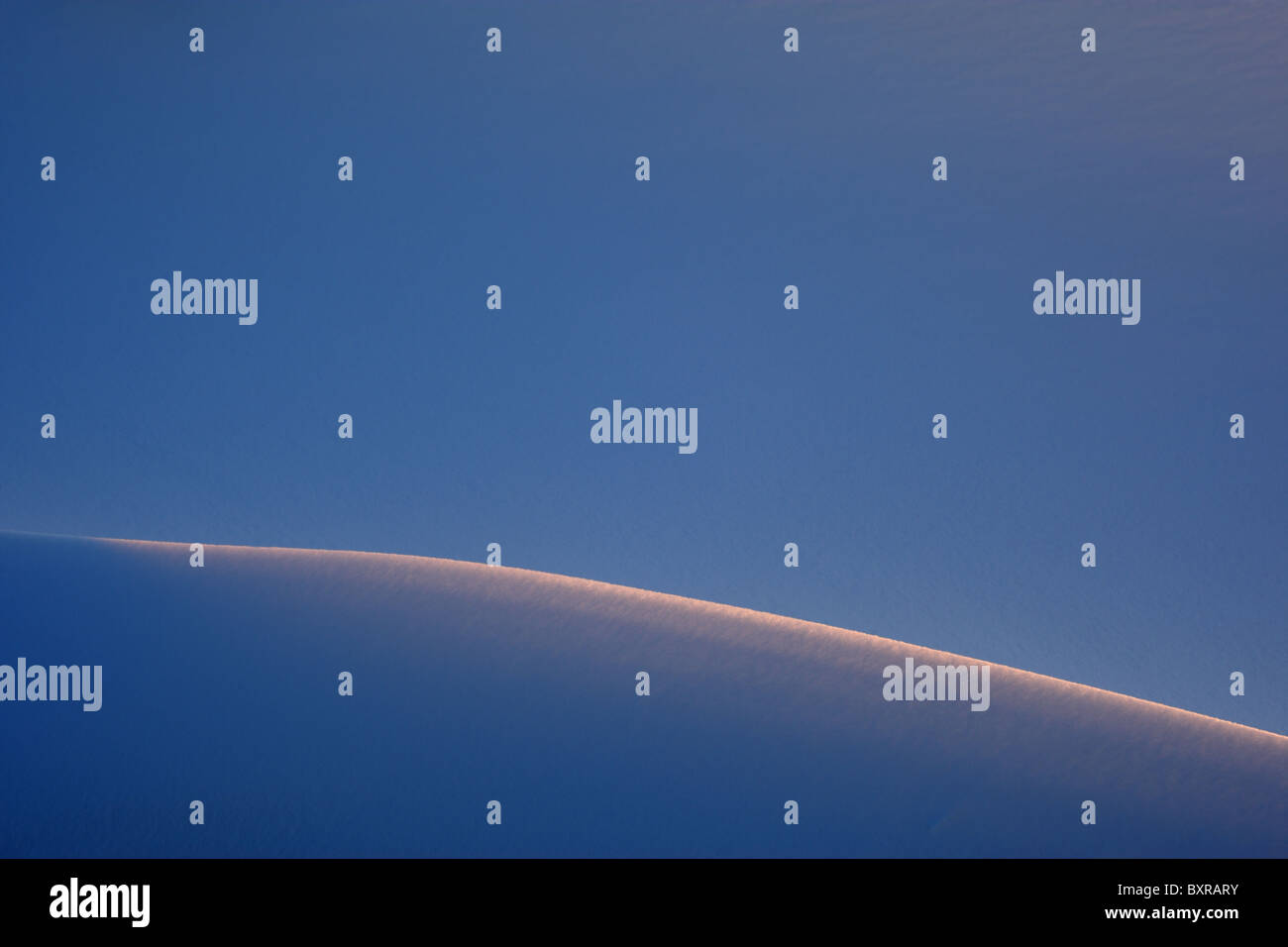 Snowline hi-res stock photography and images - Alamy