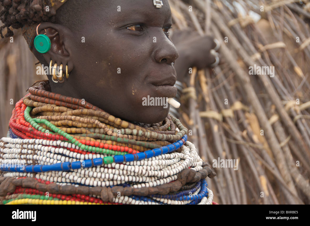 Nyangatom tribe women hi-res stock photography and images - Alamy