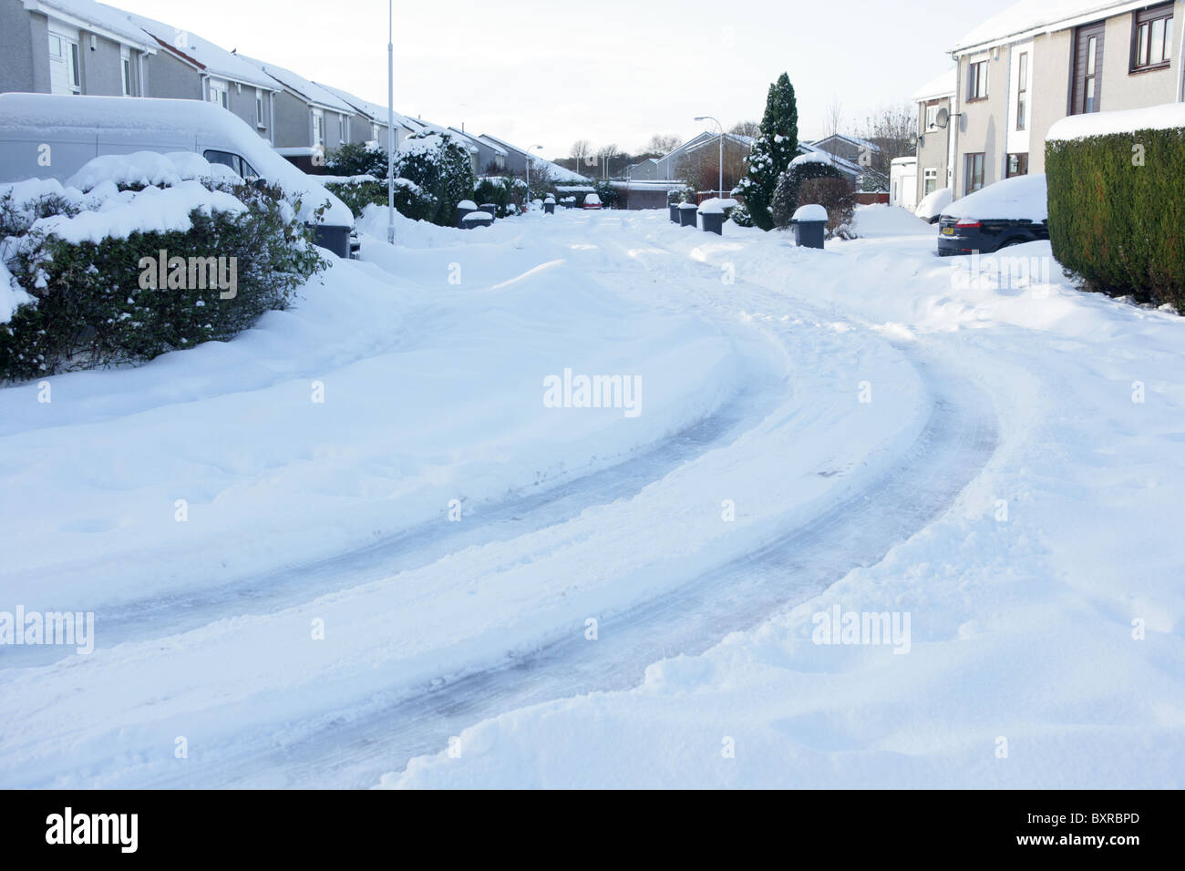 Scottish street snow hi-res stock photography and images - Alamy