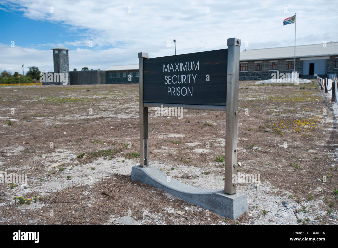 Main Entrance to the Political Prisoners Wing, Robben Island Maximum ...
