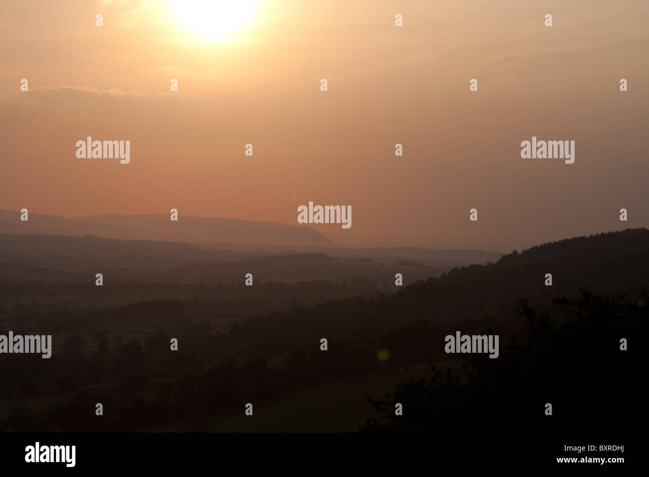 Sunset over the Somerset levels Stock Photo - Alamy