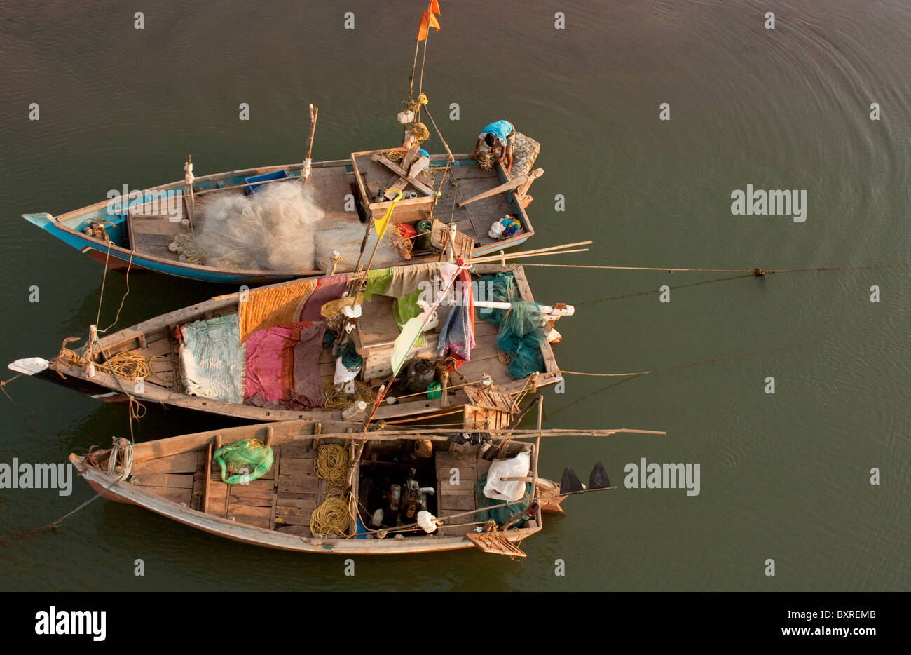 Three Boats At Anjarle Bridge Stock Photo - Alamy