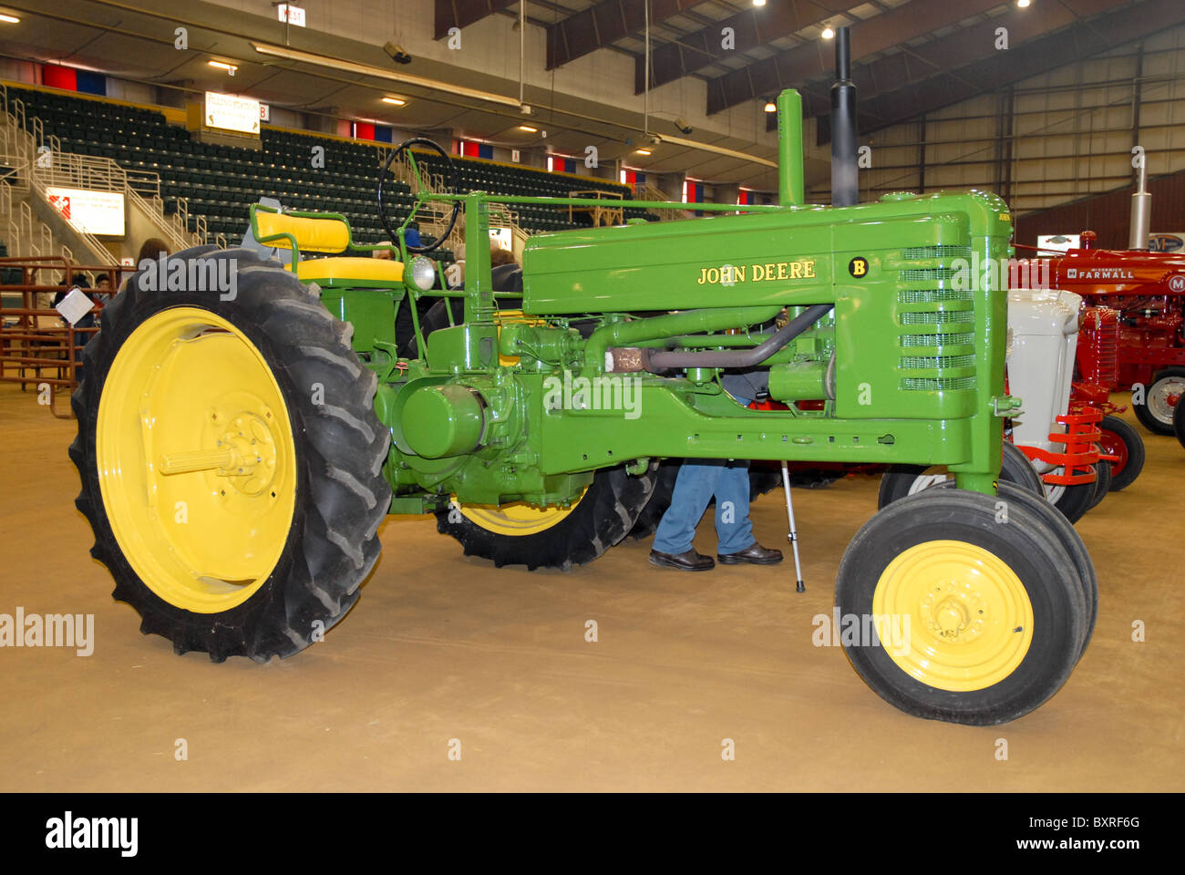 An Antique John Deere Tractor on display at a farm show Stock Photo - Alamy