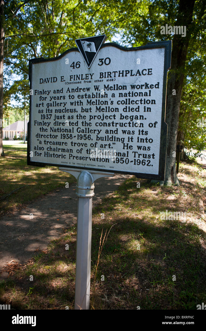 Roadside art gallery hi-res stock photography and images - Alamy