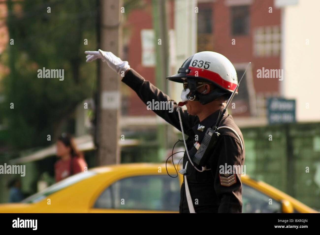 Hand signal traffic police hi-res stock photography and images - Alamy