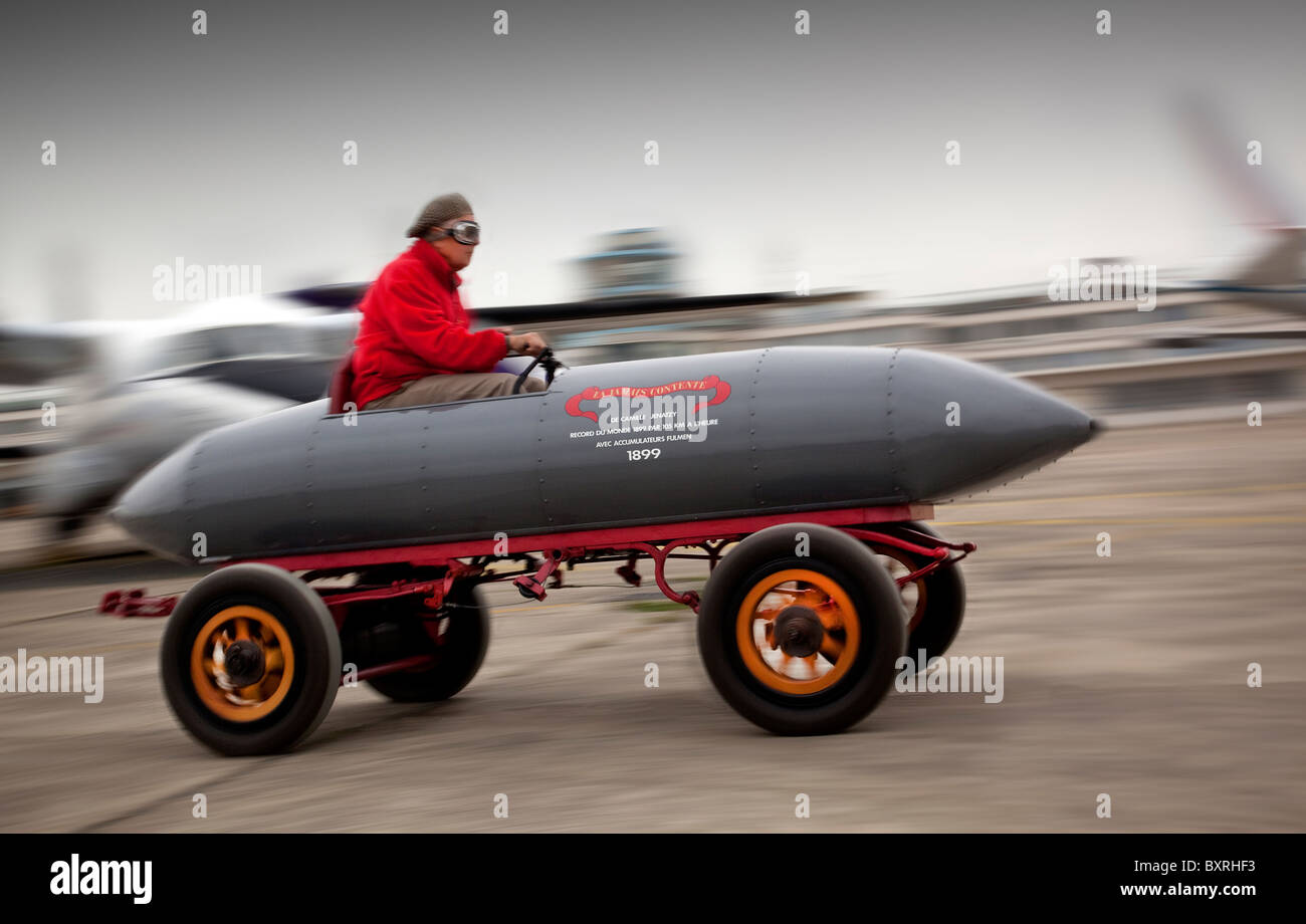 Le jamais contente record breaking hi-res stock photography and images ...