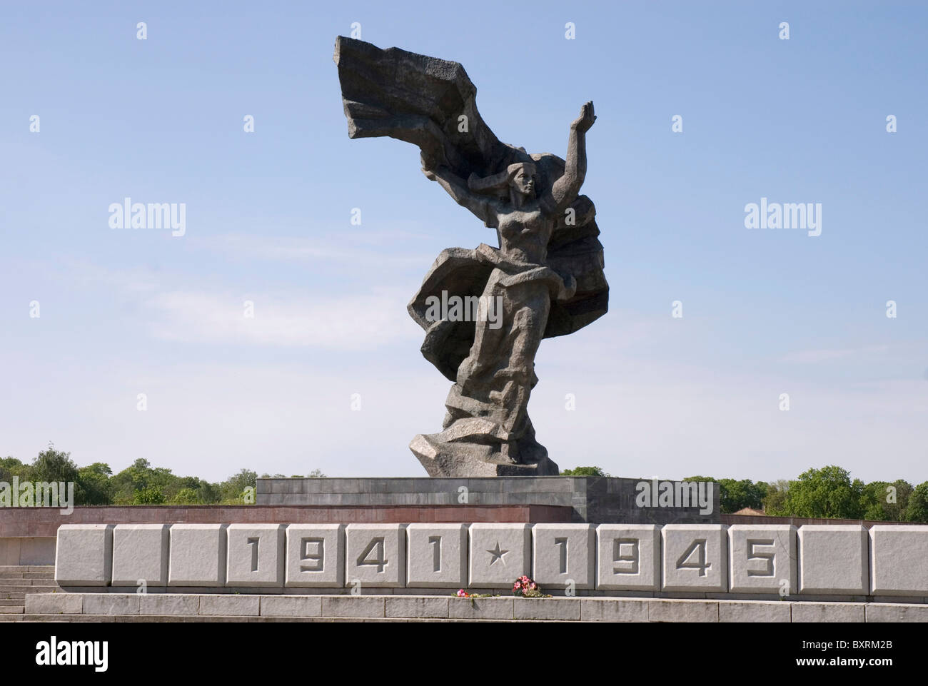 Latvia, Riga, Victory Park, Soviet War Memorial, View of statue Stock ...