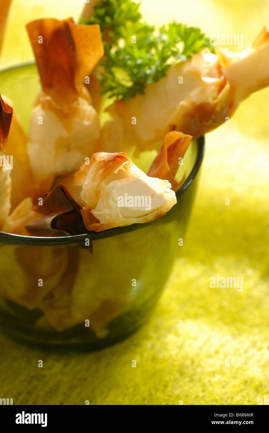 Filo pastry dough hi-res stock photography and images - Alamy