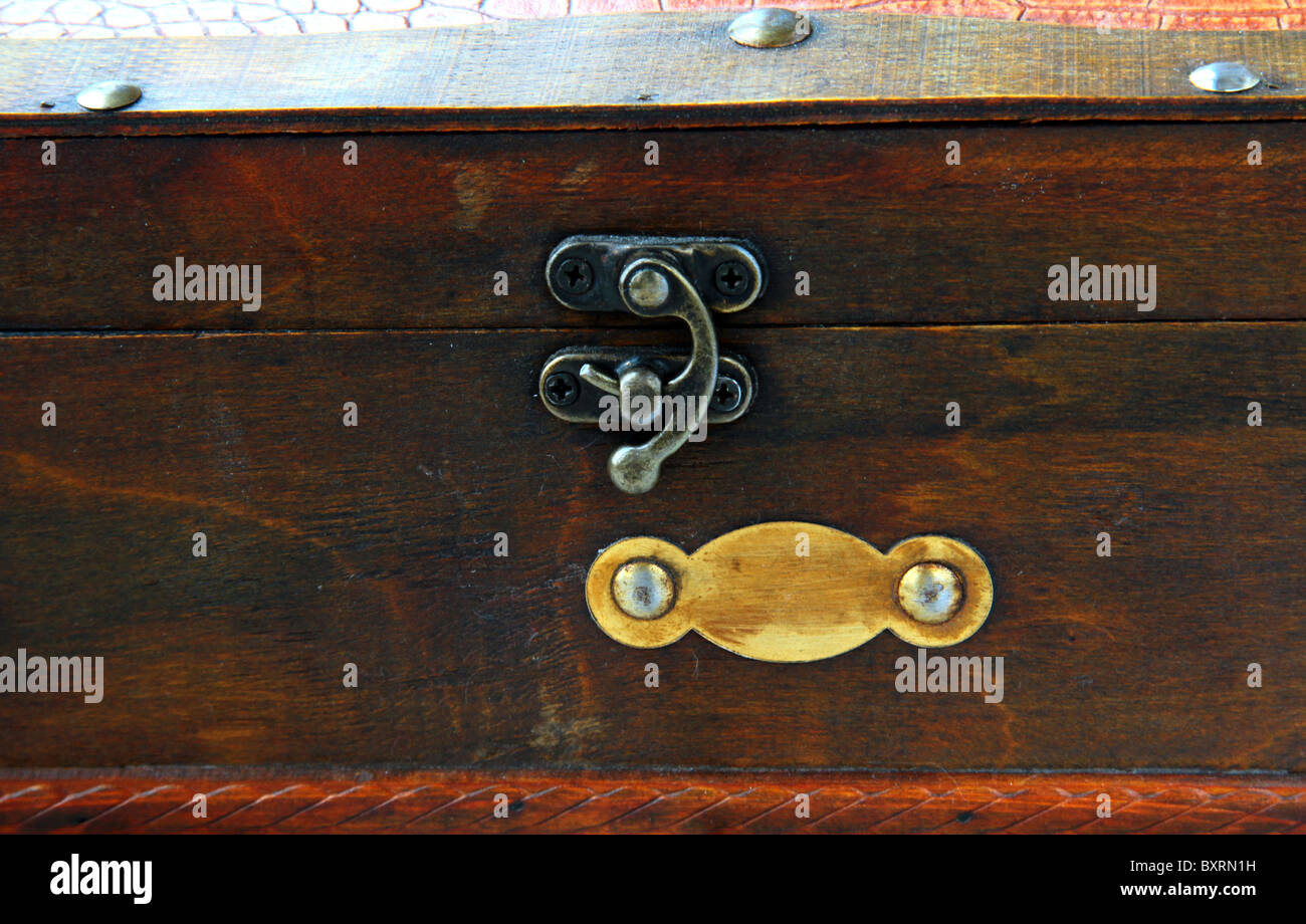 Trunk lid hi-res stock photography and images - Alamy