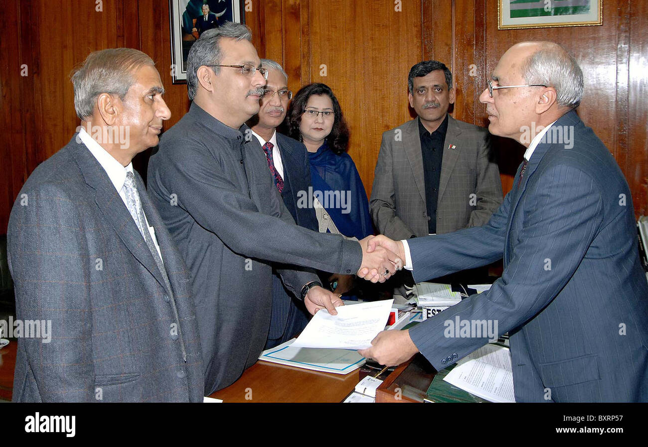 Muttehda Qaumi Movement (MQM) leader, Syed Haider Abbas Rizvi along ...