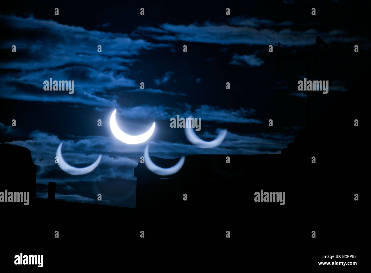 Partial solar eclipse sun hi-res stock photography and images - Alamy